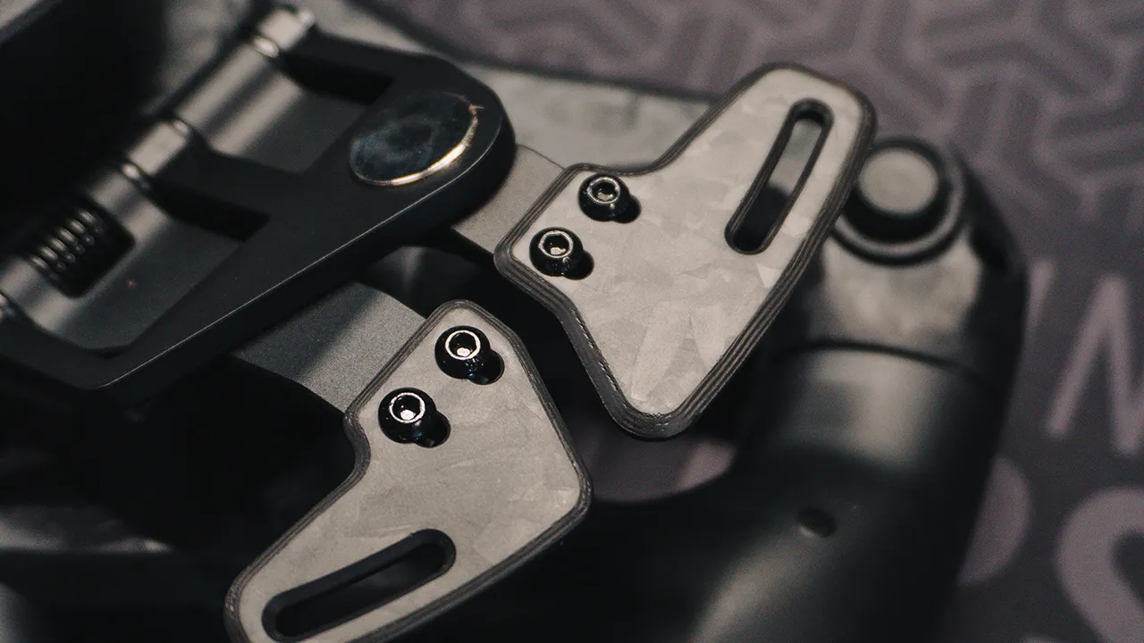 MOZA KS Pro Steering Wheel Review - SimRacingSetups